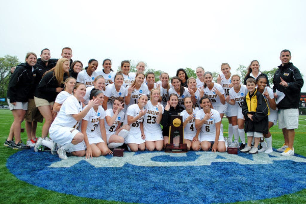 Caitlin Defliese Named Assistant Women's Lax Coach at Stony Brook ...