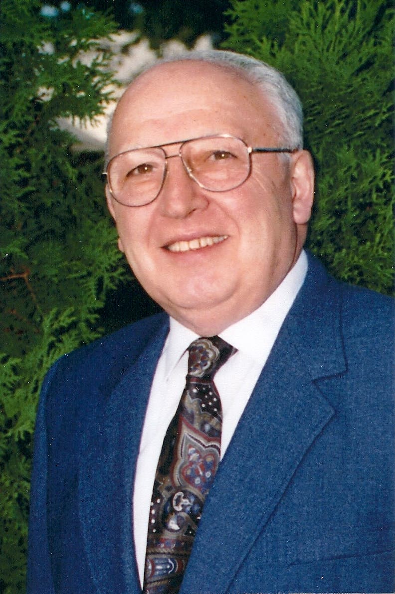 John L. Kordes, former Arista Furs owner, Dies at 89 | Garden City, NY ...