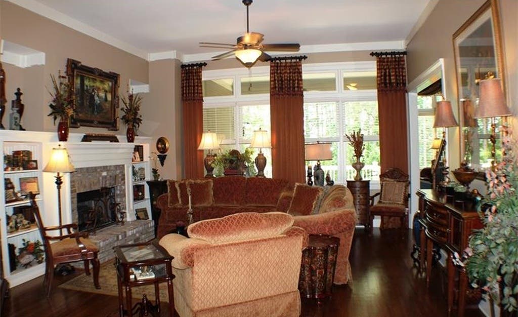 Home Gallery: Plantation Shutters, Finished Basement, Central Vac ...