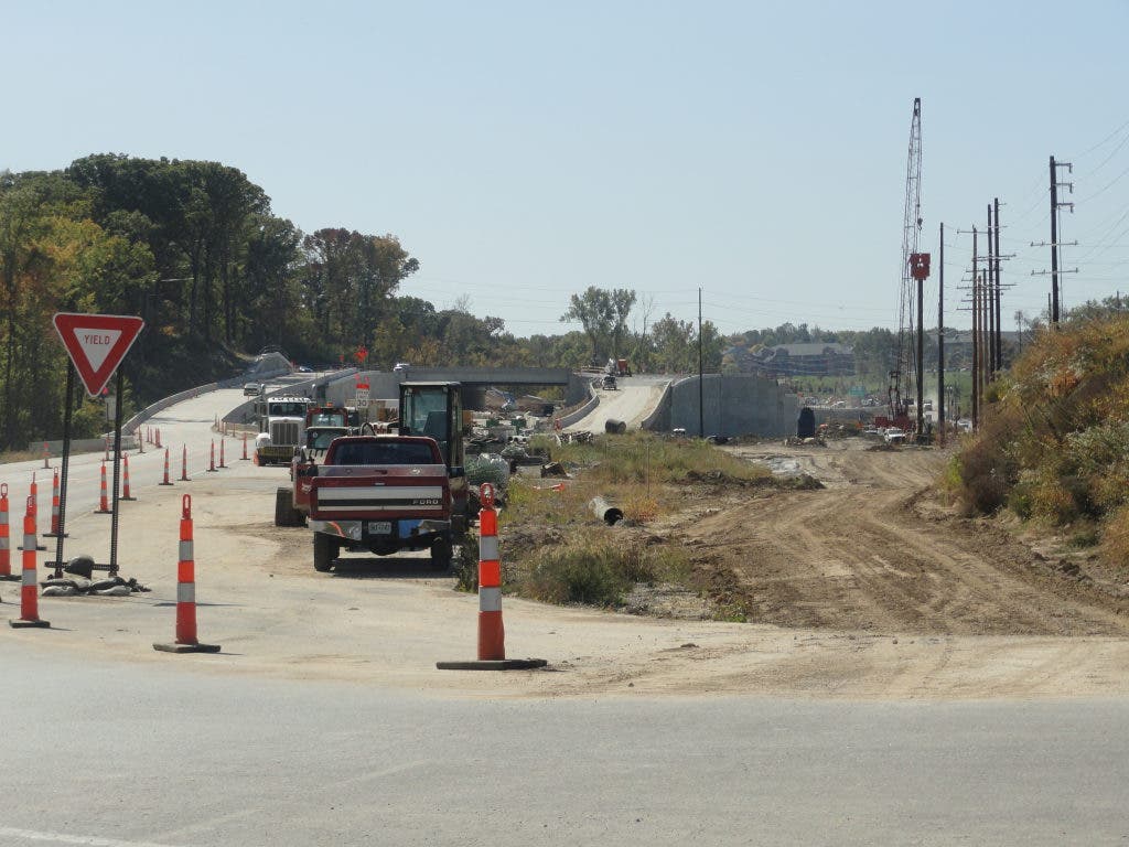 Traffic Alert: Ladue Road Closing After Morning Rush Hour | Town And ...