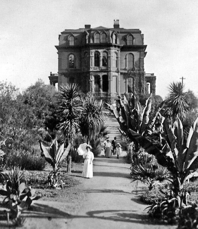 University of California, Founder's Rock and the College Homestead ...