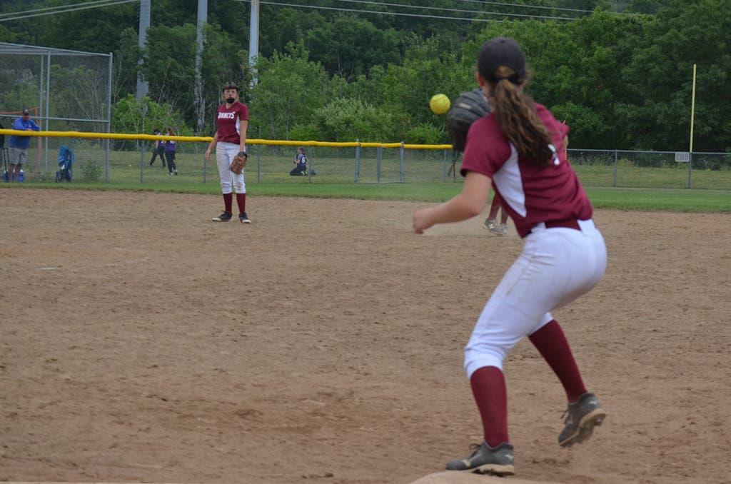 CT Hornets Softball Hosts Tryouts for 2016-17 Season | Branford, CT Patch
