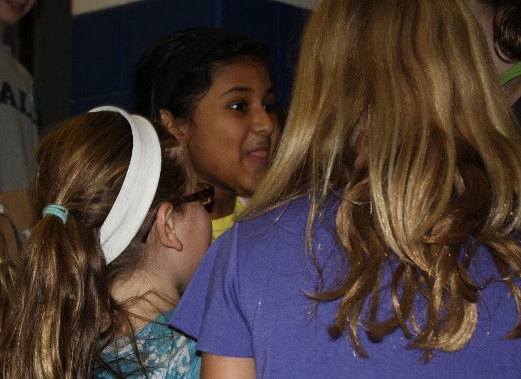 Kyla Guru Makes Spelling a Family Affair | Deerfield, IL Patch