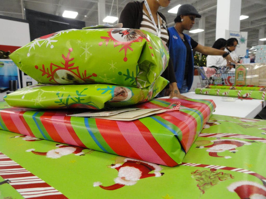 Ravens' Wives Wrap Up Gifts For Holidays | Owings Mills, MD Patch