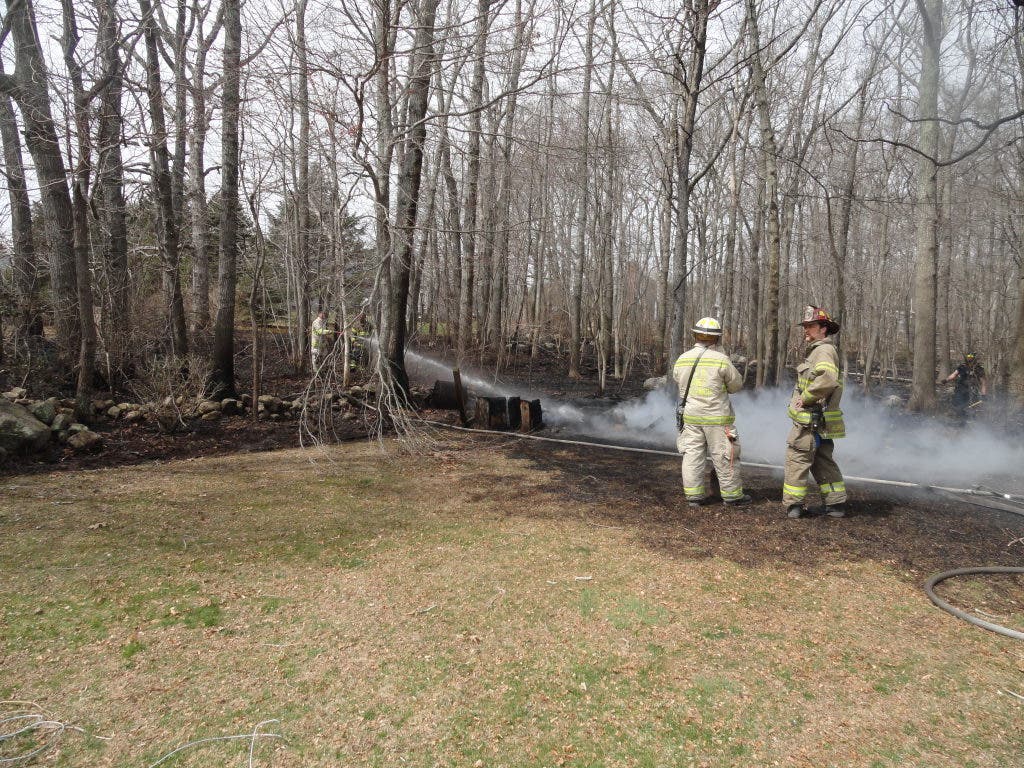 Tiverton and Little Compton Fire Departments Contain Saxony Avenue ...