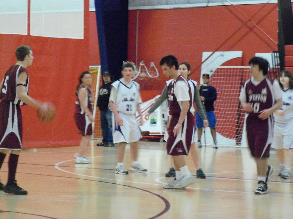 Tiverton Unified Basketball Team Plays Close Game | Tiverton, RI Patch