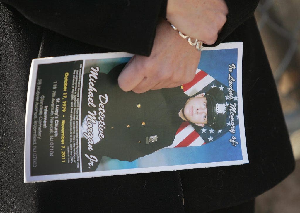 Slain Newark Police Detective Posthumously Awarded Medal of Honor ...