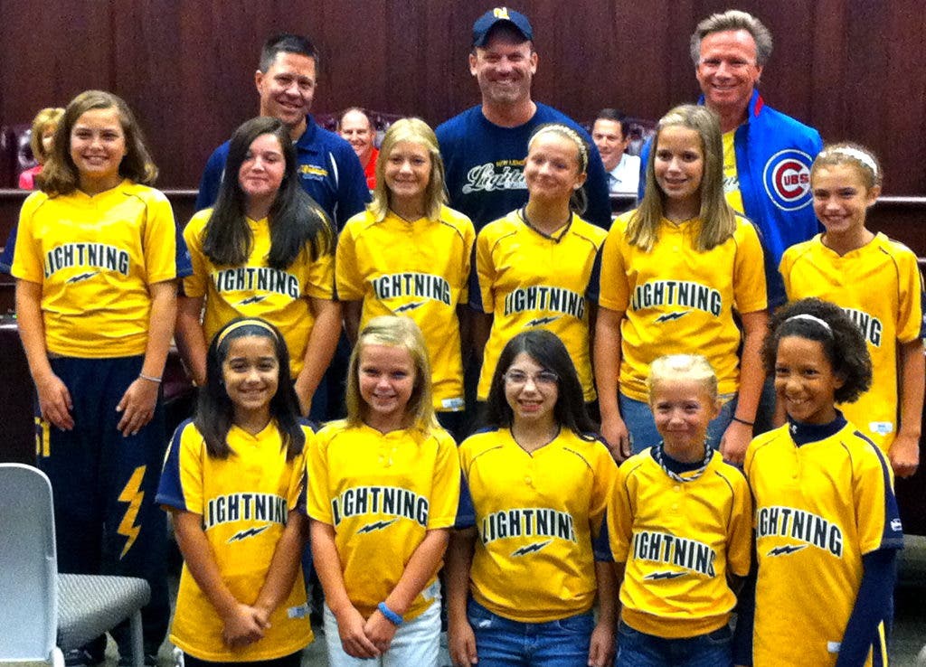 New Lenox Lightning Softball Team Completes Dominant Season | New Lenox ...