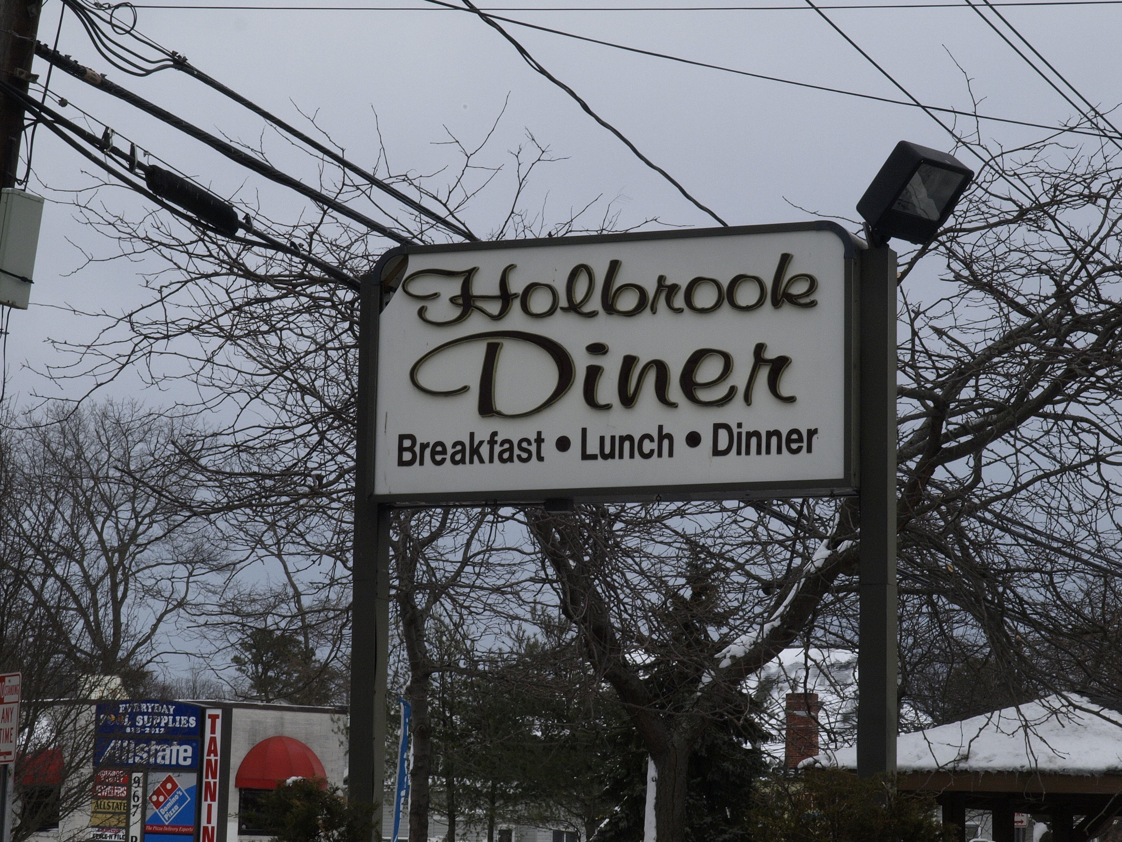 Out to Eat: Holbrook Diner | Sachem, NY Patch