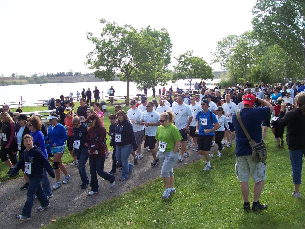 Hundreds Participate in Run Honoring Fallen Officers | Pleasanton, CA Patch