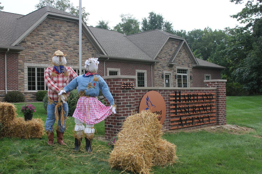 Two Hartland Insurance Scarecrows Partner Up for 'Scare Dancing ...