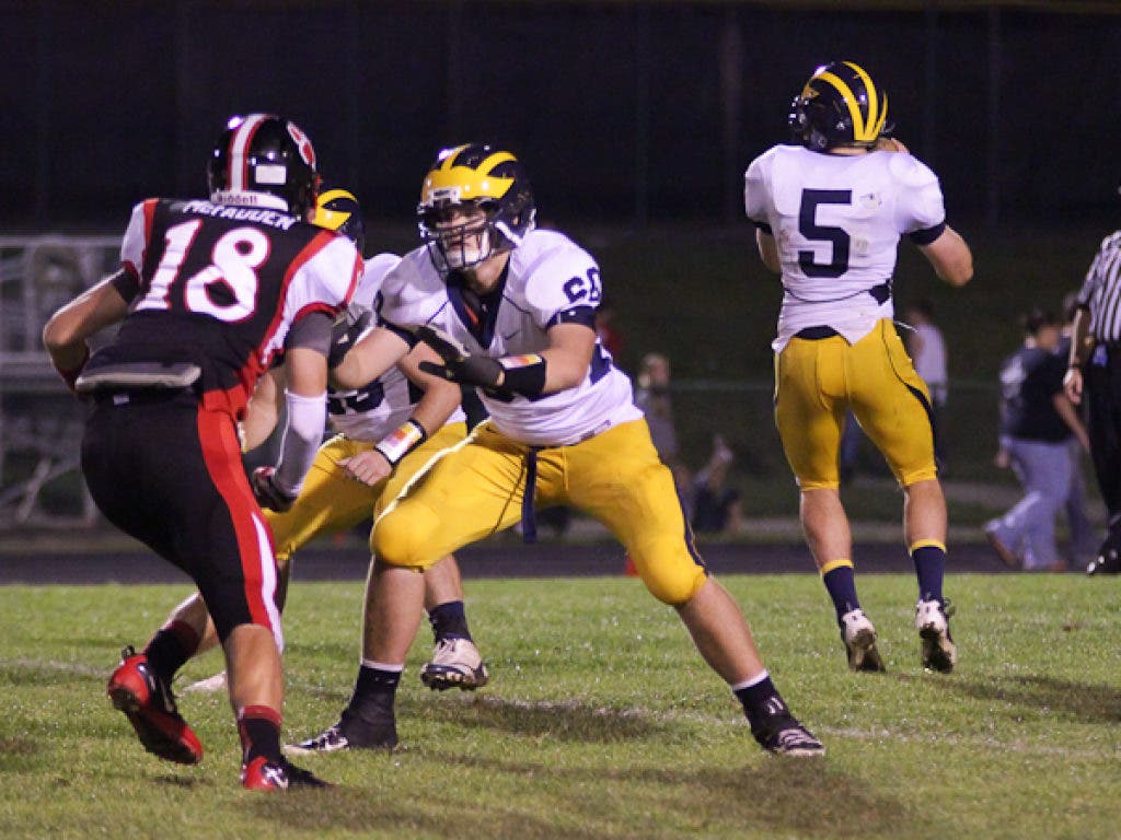 PHOTO GALLERY: Hartland High School Football loses 28-6 | Hartland, MI ...