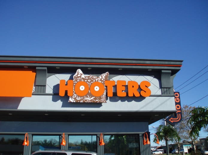 Long Island Hooters Chain Reboots | Farmingdale, NY Patch