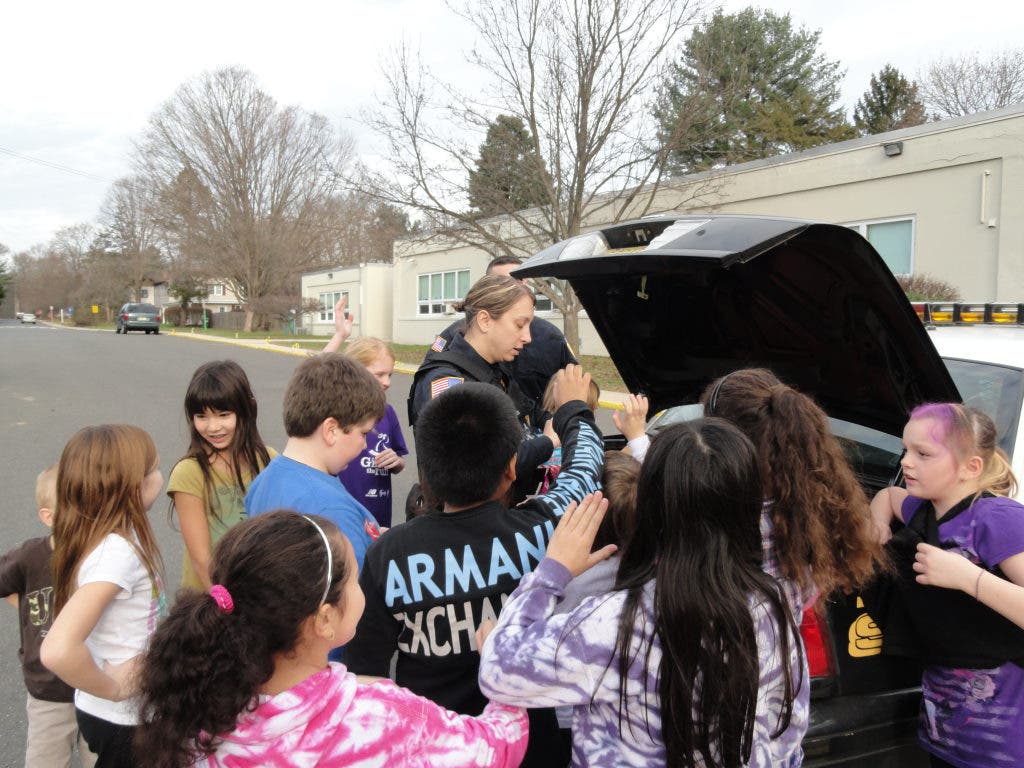 Hightstown Police, Community Volunteers Wrap Presents for Toy Drive ...