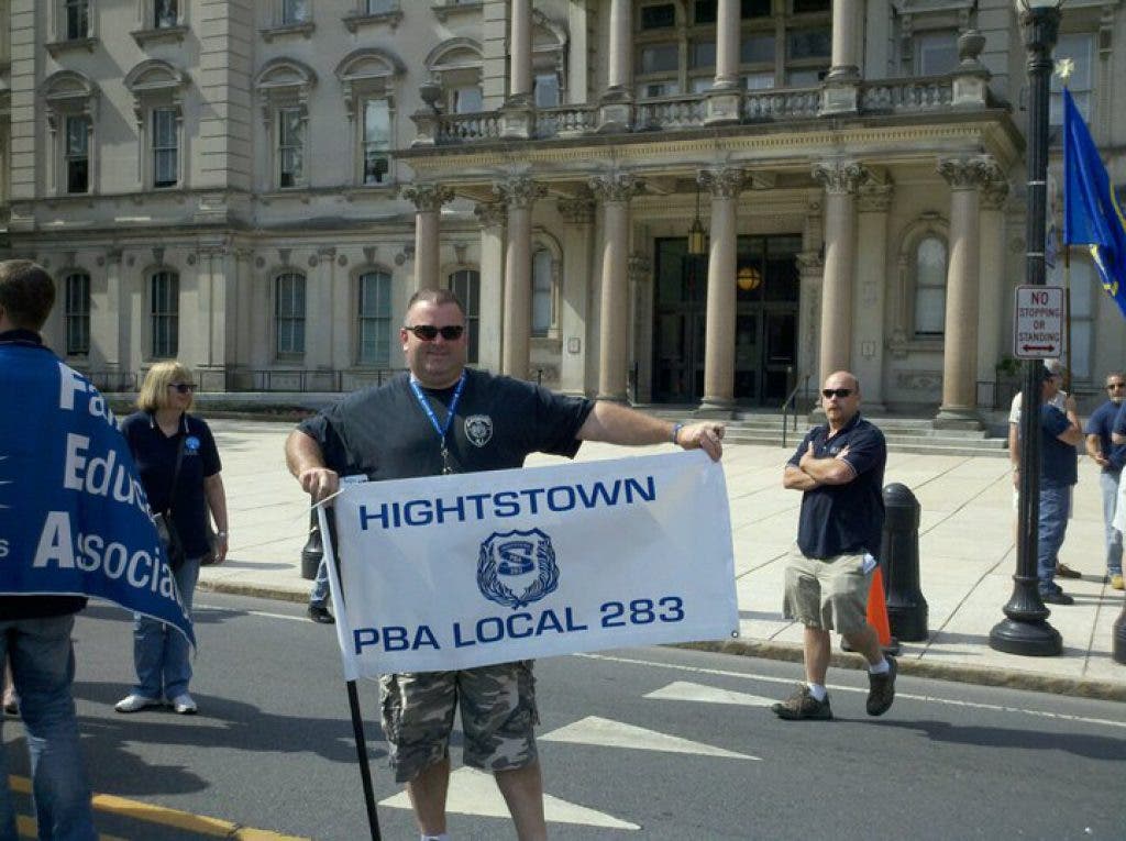 Hightstown Police Officer Set to Retire | East Windsor, NJ Patch