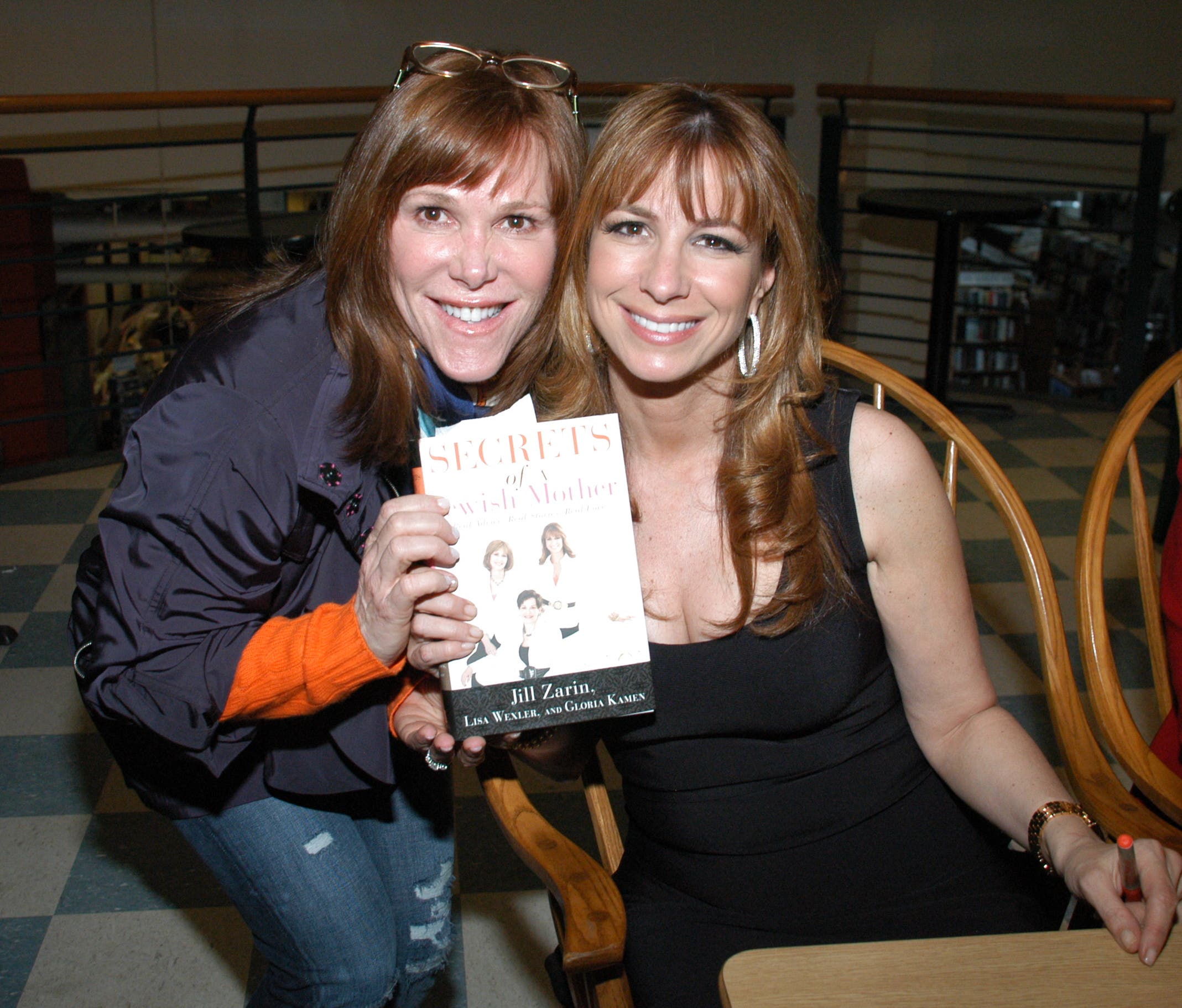 Jill Zarin and Family Get 'Real' at Book Revue | Huntington, NY Patch