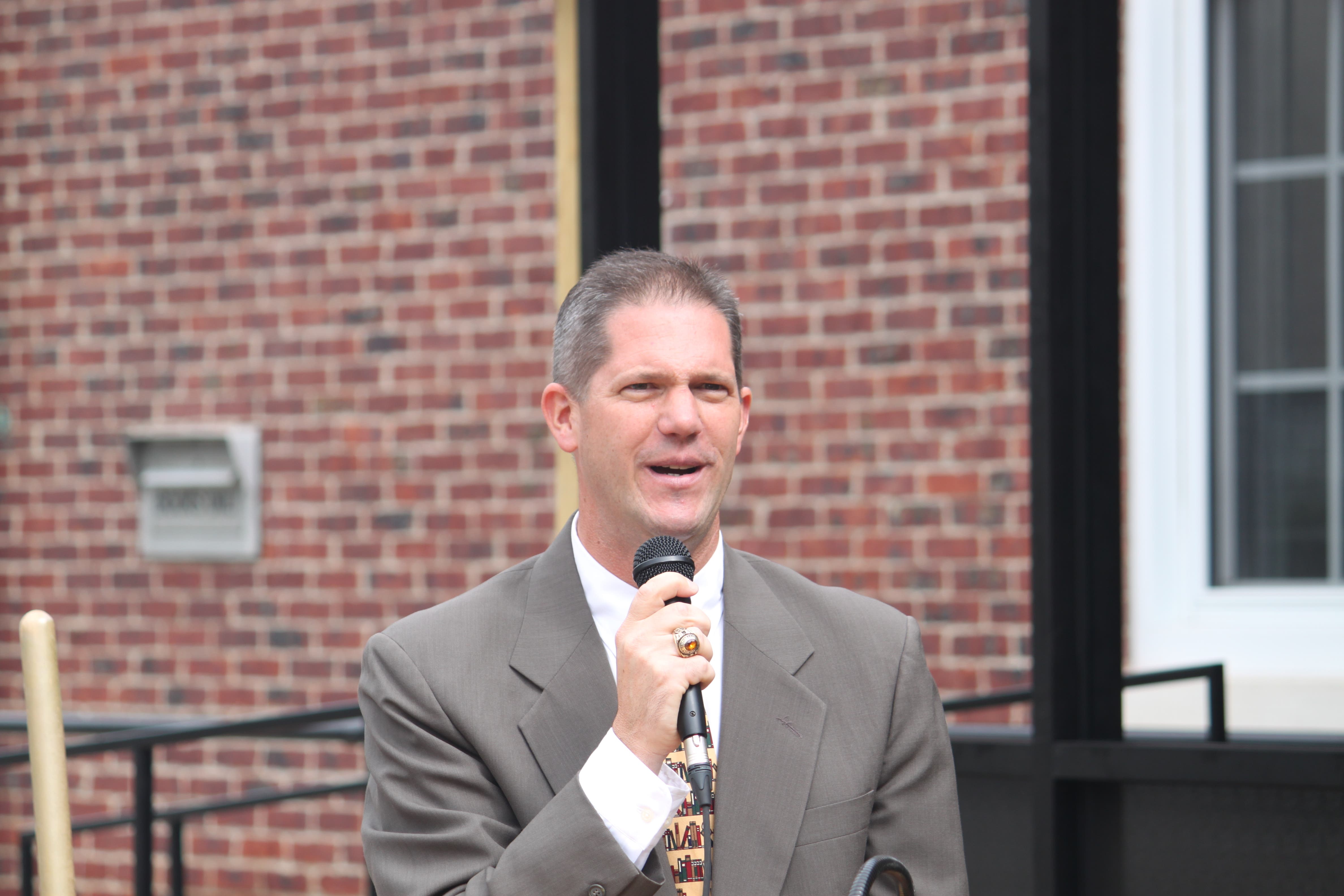 Faces of Smithtown: Robert Lusak, Library District Director | Smithtown ...