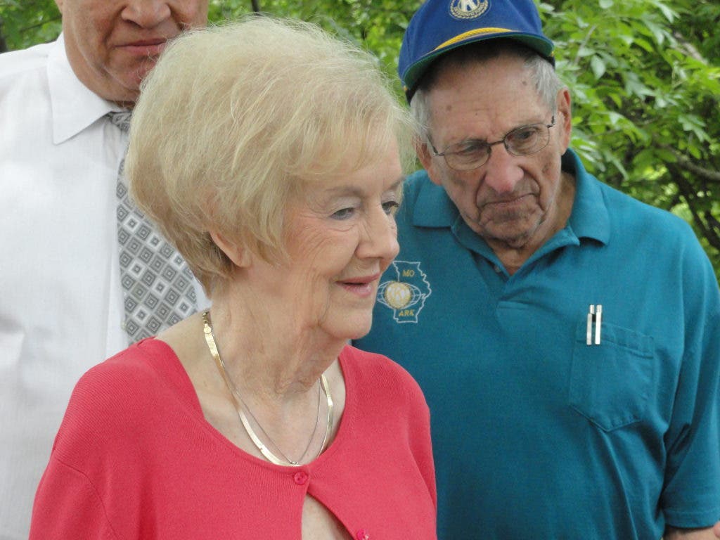 Park Bench Dedicated at City Park Honoring LaVerne Collins | Creve ...