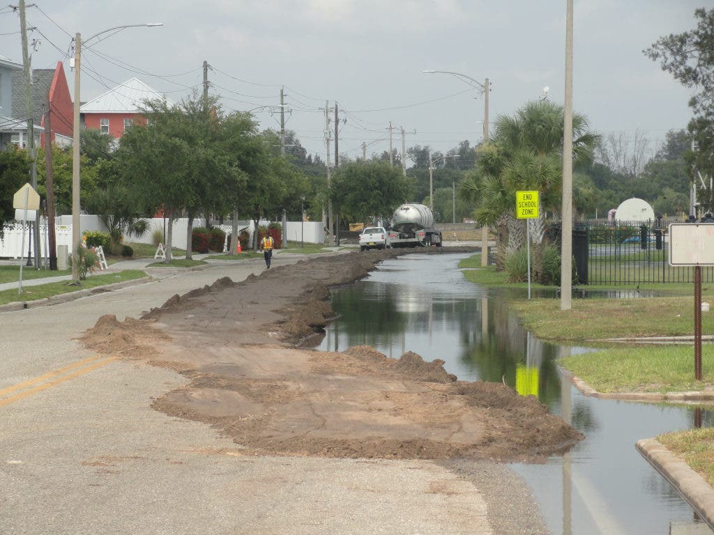 Sewage Line Breaks; Residents Asked to Limit Water Usage | Bradenton ...