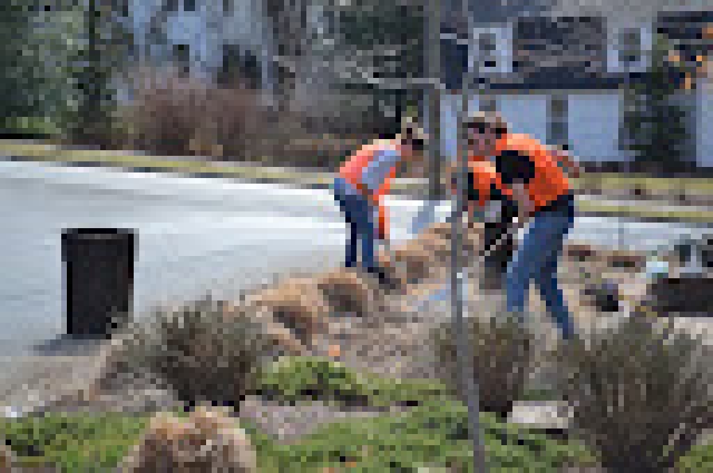 Alternative High School Students Perform Community Service Project ...