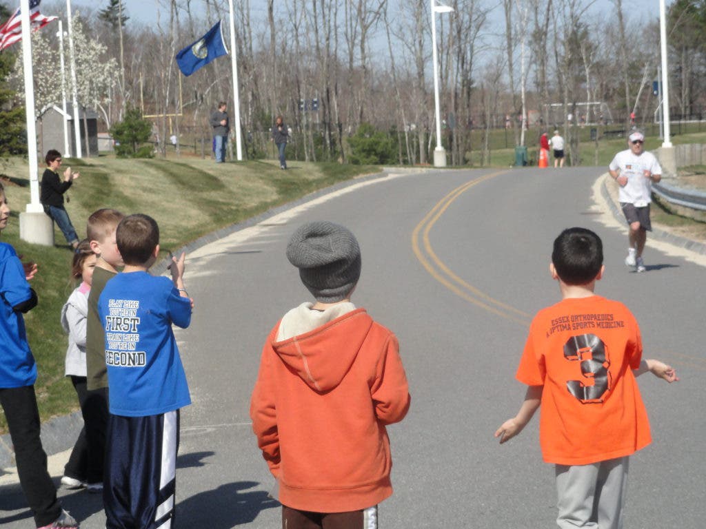IMAGE GALLERY: Locals Race For a Track | Windham, NH Patch