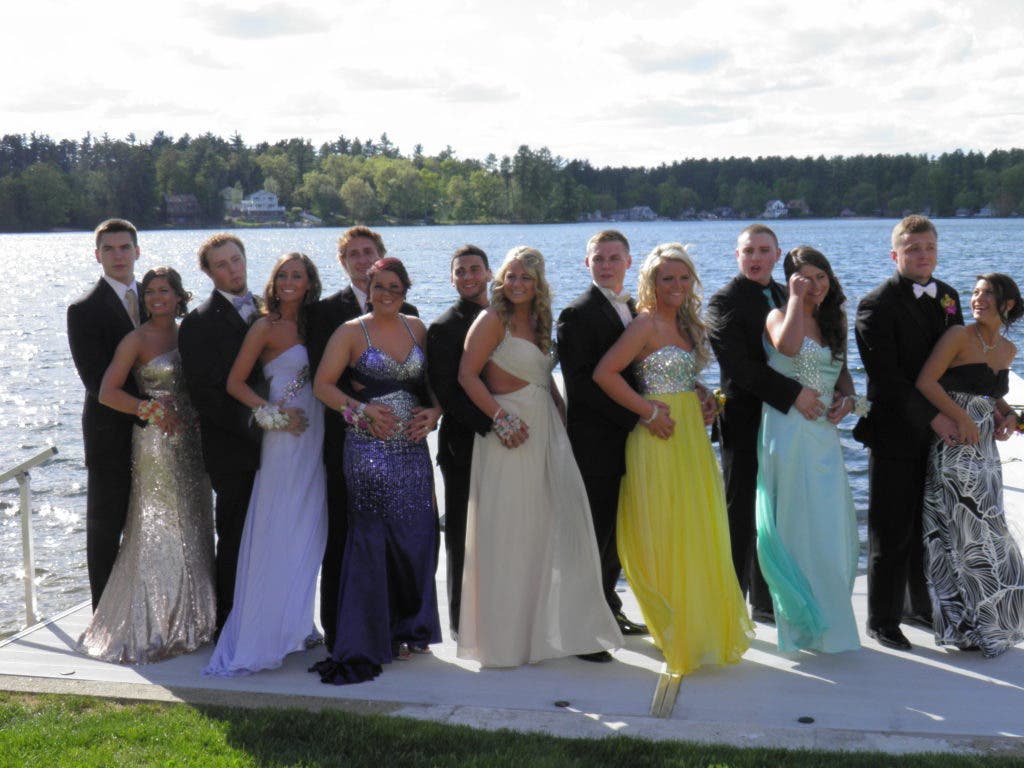 Upload Your Grand March and Prom Pictures to Patch | Salem, NH Patch