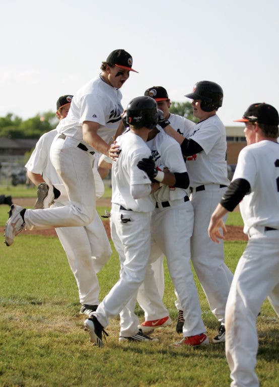 Brother Rice Baseball Wins Wild Extra Innings Game Over West Bloomfield ...