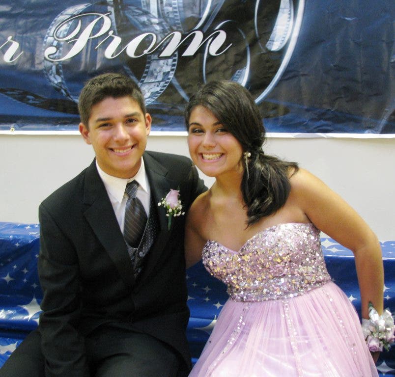 BHS Class of 2011 Poses for Prom | Babylon Village, NY Patch