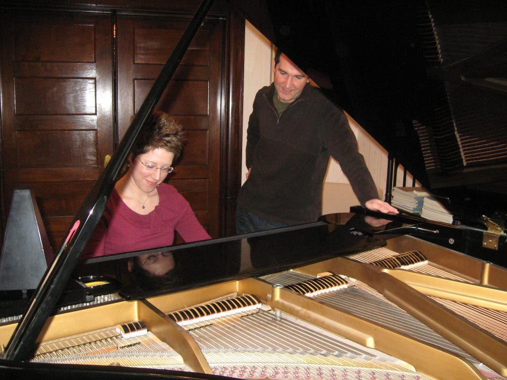 Pondside Music Teachers Love Piano, Guitar and Each Other | Jamaica ...