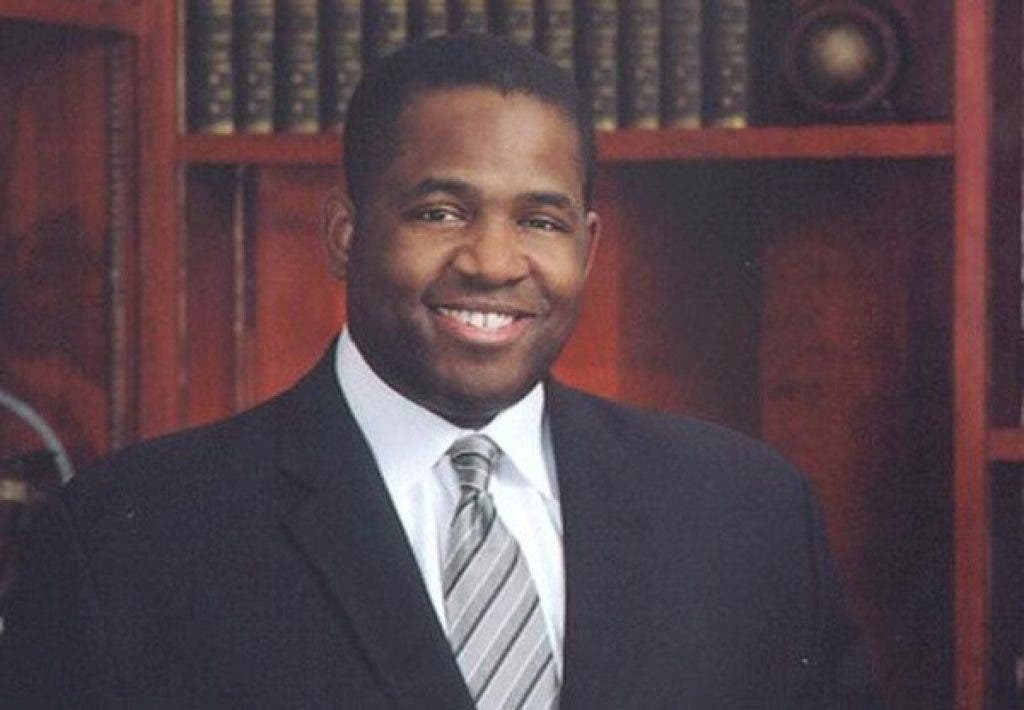 City Council President Ceasar Mitchell Honored at Atlanta Exchange ...