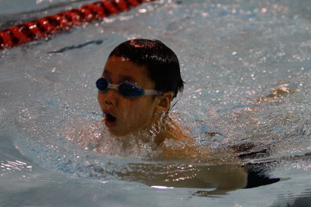 Sharon Eagles Drown Walpole; 11&12 Boys Break Free Relay Record ...