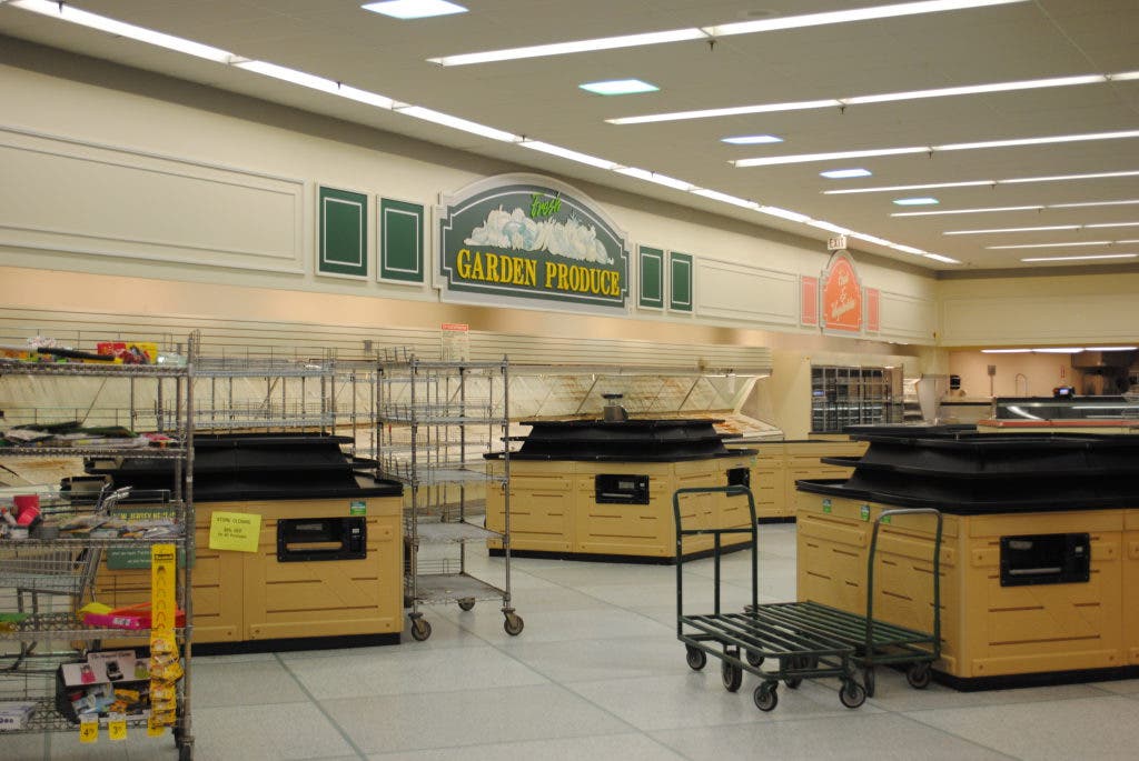 Superior Lane Safeway Closes It's Doors | Bowie, MD Patch
