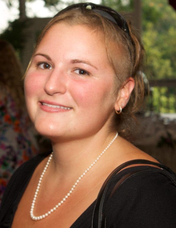 Team 'Soar Like a Butterfly' to Honor Kim Outlaw | Oxford, CT Patch