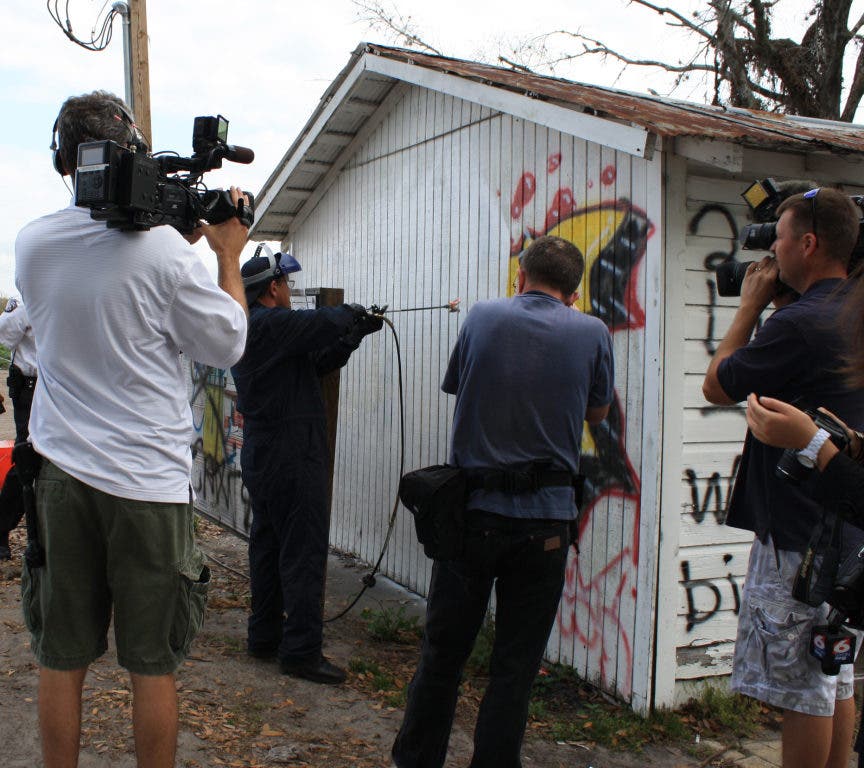Code Enforcement Unveils Anti-Graffiti Unit | Bloomingdale, FL Patch