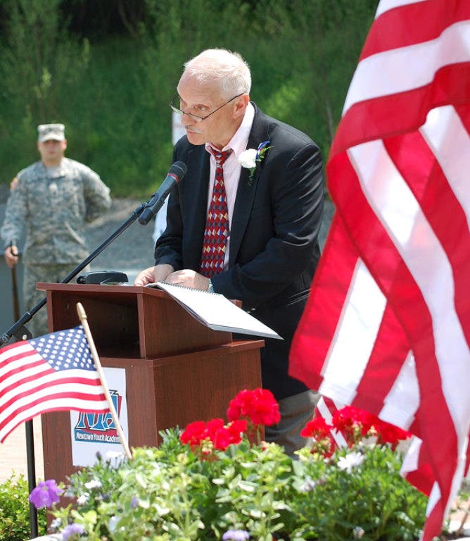 Moving Ceremony Dedicates "Veterans Honor Garden" At The Newtown Youth ...