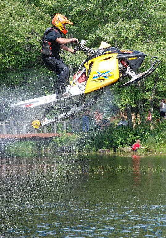 Snowmobiles In The Summer: Water Skip Events Attract Big Crowds ...