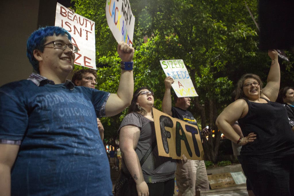 (PHOTOS) Iowa City Protesters Rally Against Union Bar, Size ...