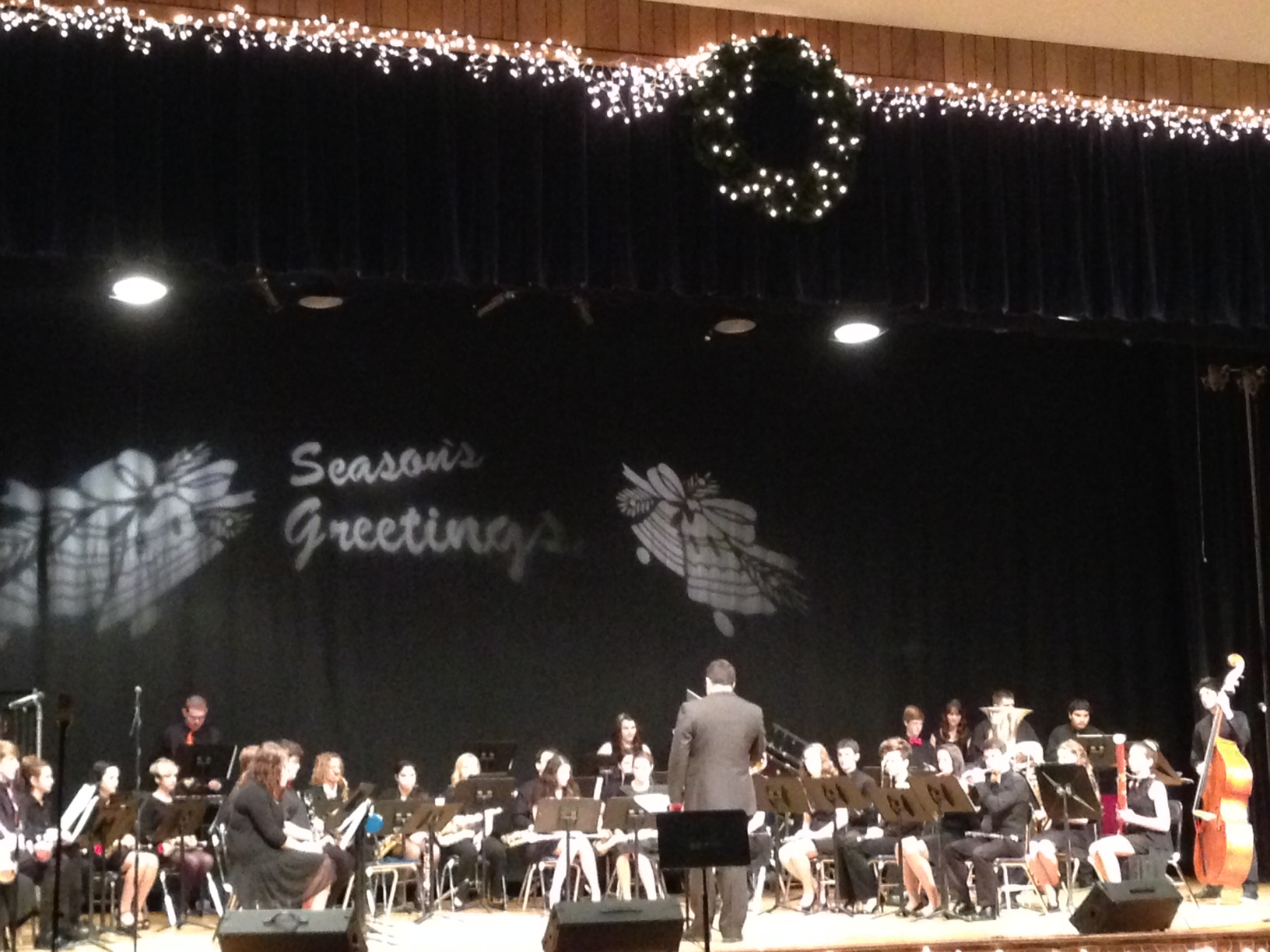 Lacey High School Students Delight in Annual Christmas Performance ...