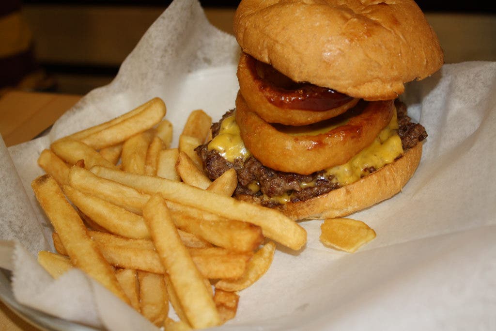 Jake's Wayback Burgers Coming to Avon | Avon, CT Patch