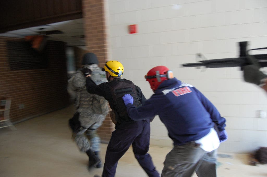 Tactical Training: North Metro SWAT Simulates Hostage Scenario | Johns ...