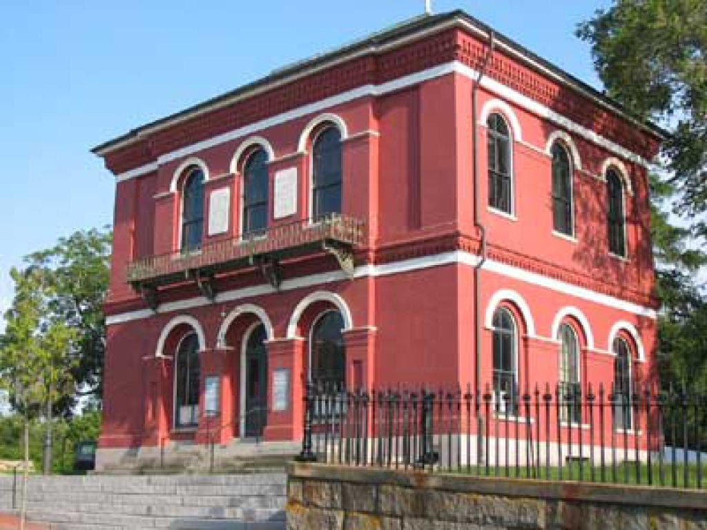 Town of Barnstable Receives Grant for Custom House/Trayser Museum ...