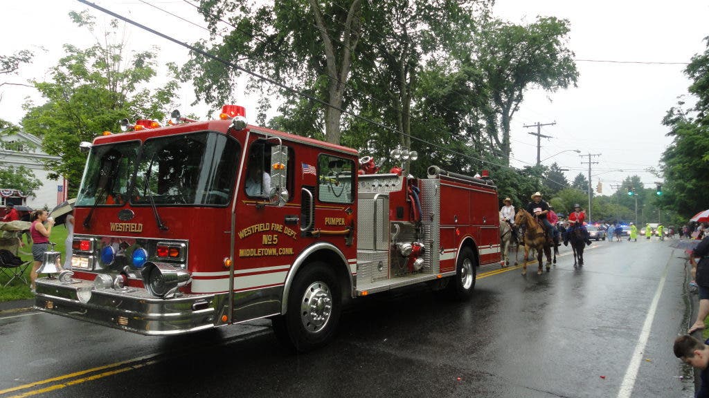 Photos: Durham Memorial Day Parade & Ceremony | Durham, CT Patch
