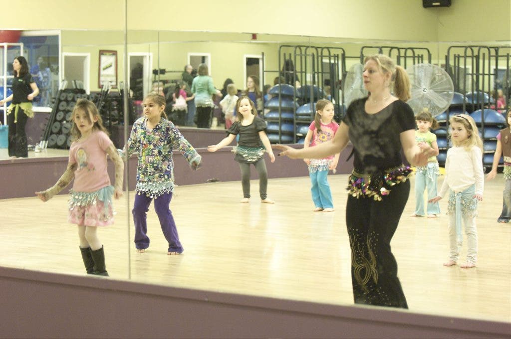 IMAGE GALLERY: Dancing Brownies and Daisies | Milford, MA Patch