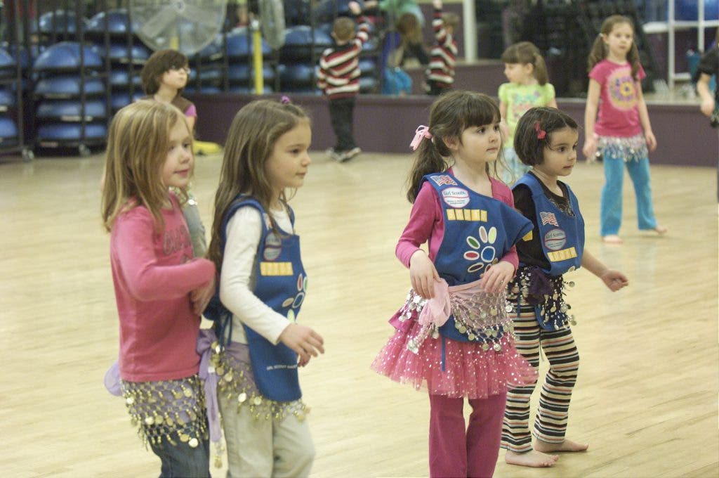 IMAGE GALLERY: Dancing Brownies and Daisies | Milford, MA Patch
