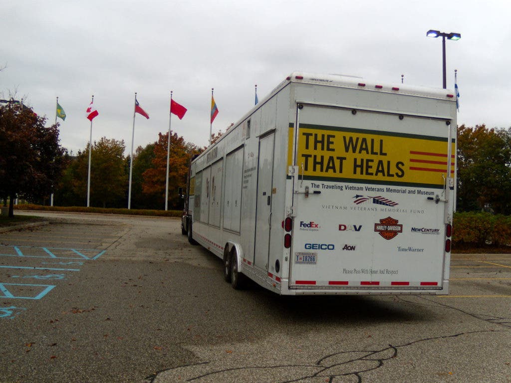 Novi Native Brings Vietnam Veterans Memorial Replica to Michigan | Novi ...