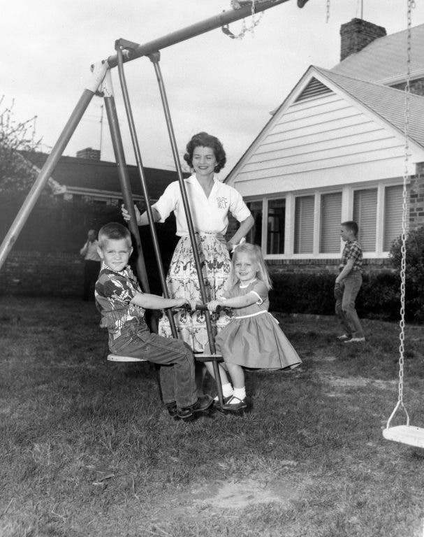 Former First Lady Betty Ford, Longtime Alexandria Resident, Dies at 93 ...