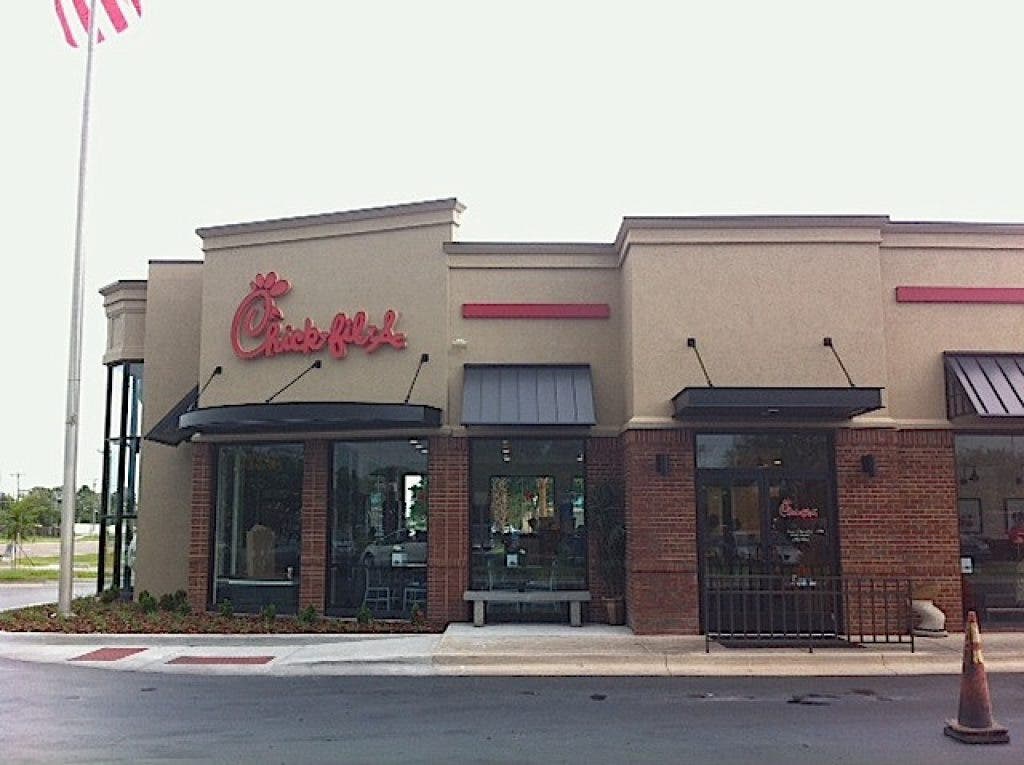 Chick-fil-A Reopens With 2 Drive-Thru Lanes at Lake Brandon Village ...