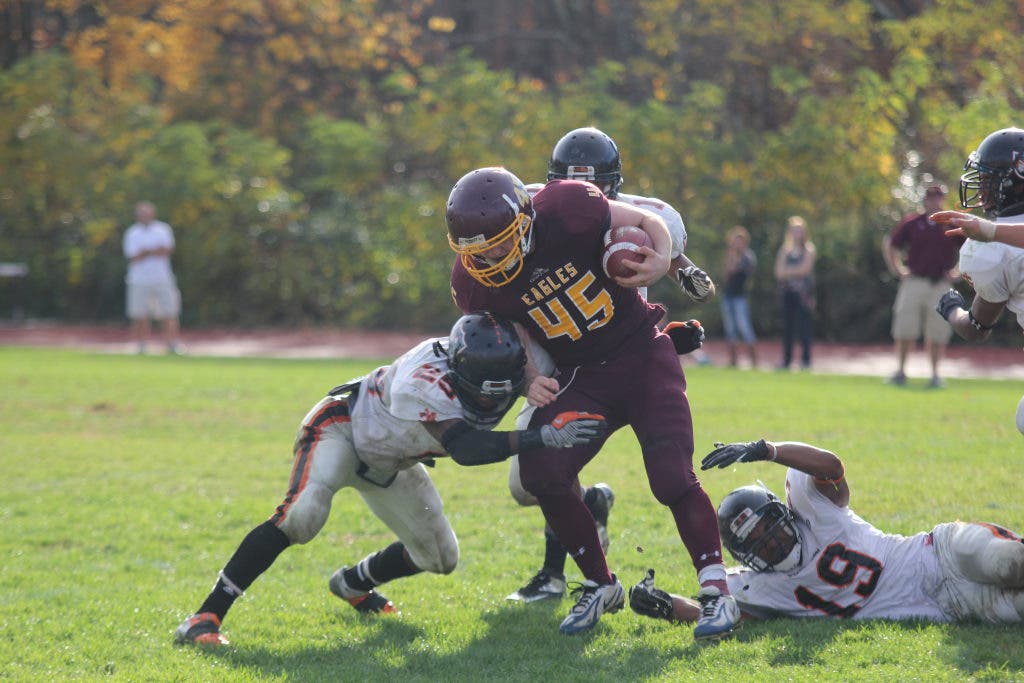 PHOTOS: Comeback Win Gives Sharon High Football Davenport Division Lead ...