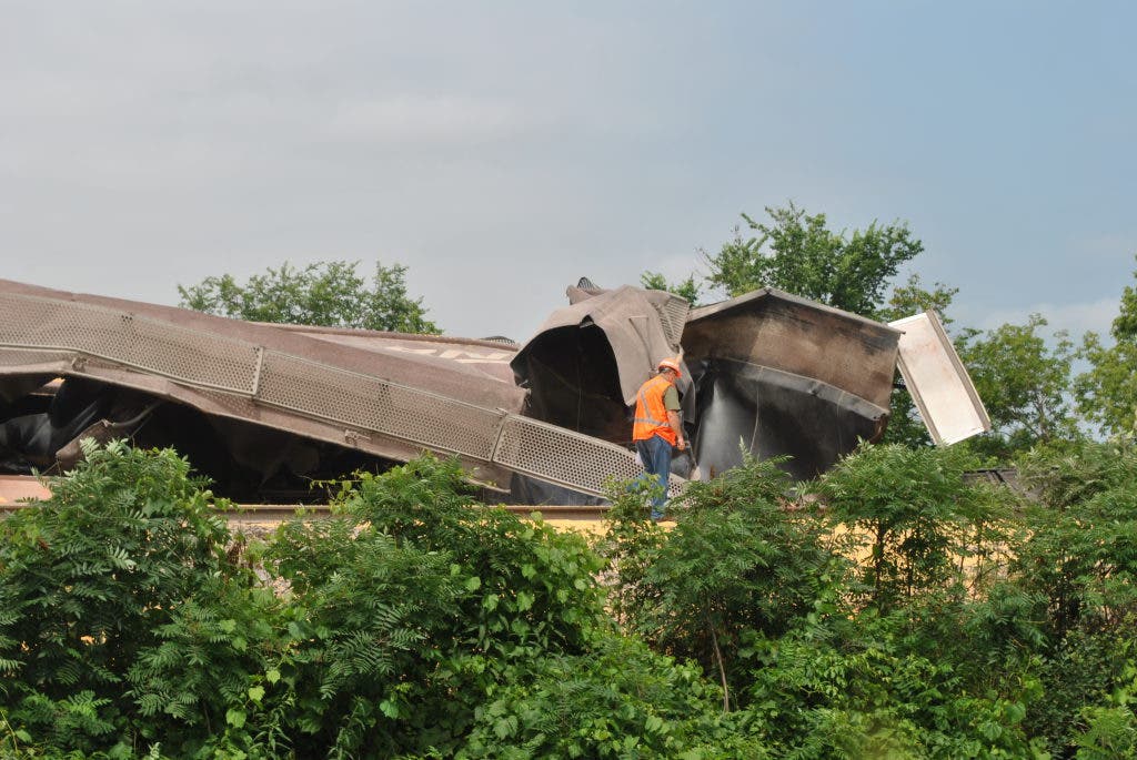 FREIGHT TRAIN DERAILS IN FRIDLEY: Bridge damaged at Locke Lake ...