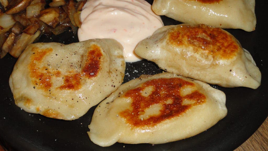 Amazing Flavor Combination: Jazzed Up 'Rogies with Sweet Chili Cream ...